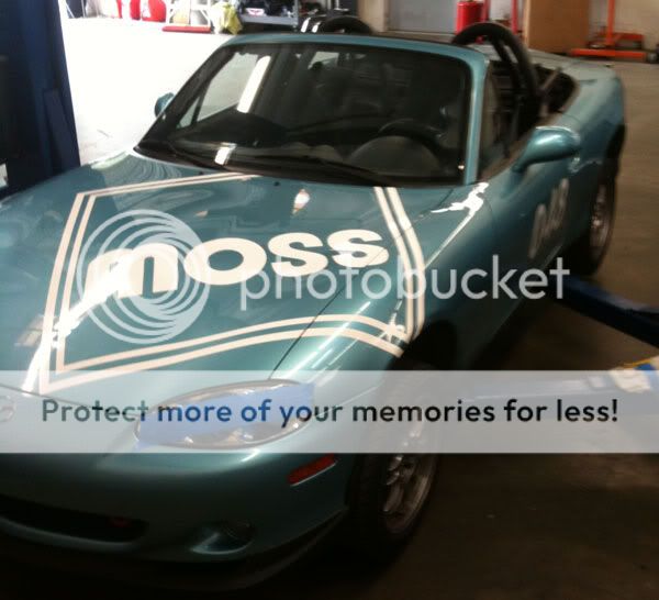 Moss is going to Miatas@Laguna Seca 2012! - MX-5 Miata Forum